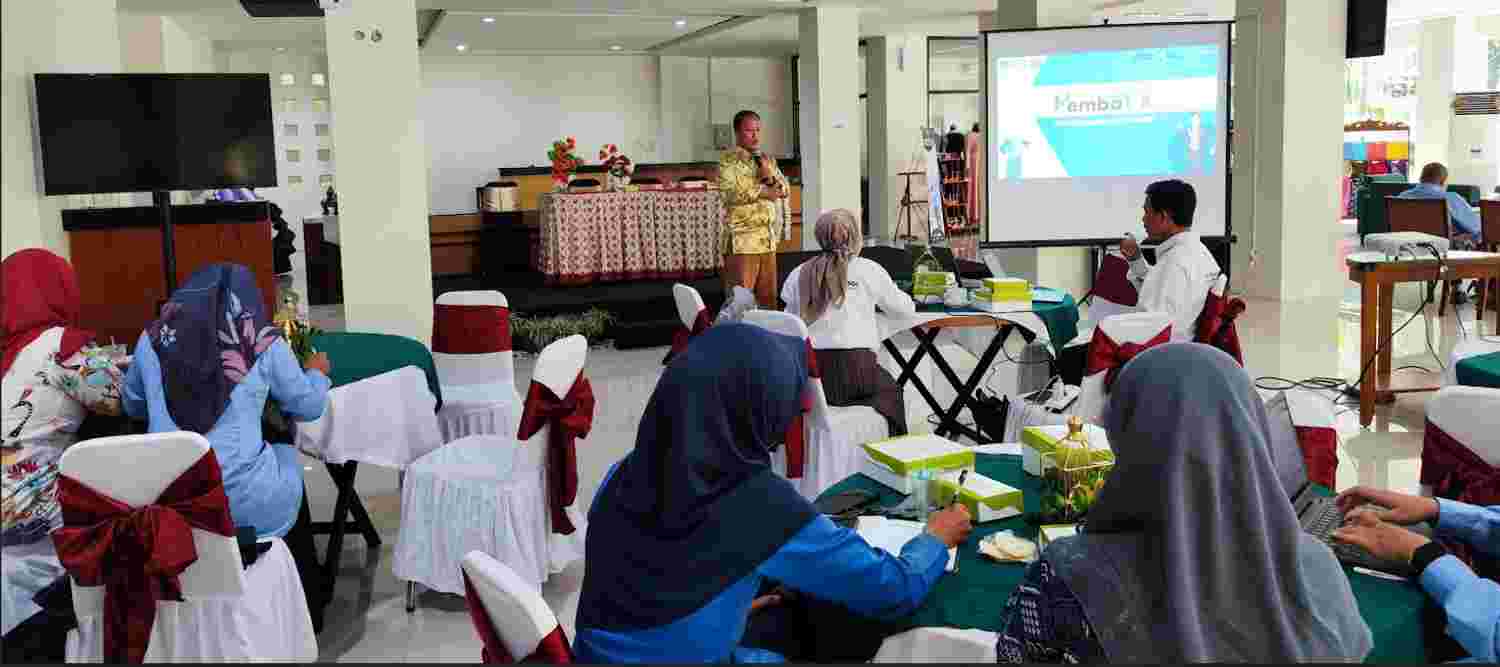 Sosialisasi Pembatik dan Platform Teknologi di Daerah istimewa Yogyakarta